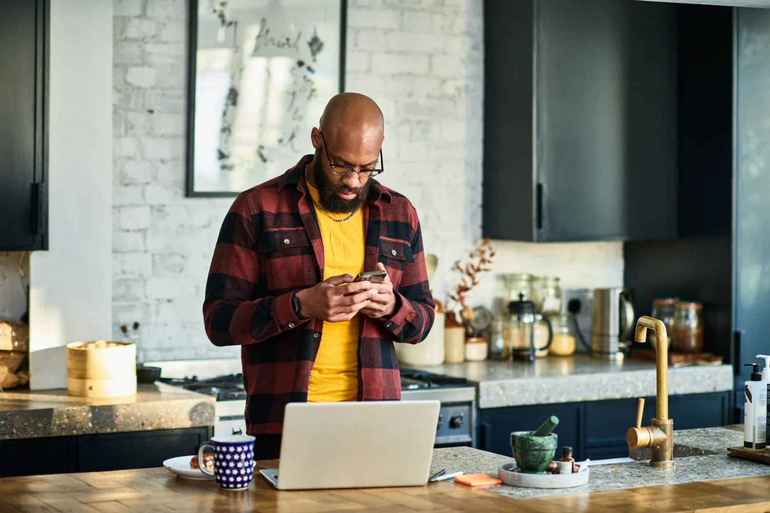 How to stop thinking about work all the time: 8 tips for balance — Calm ...