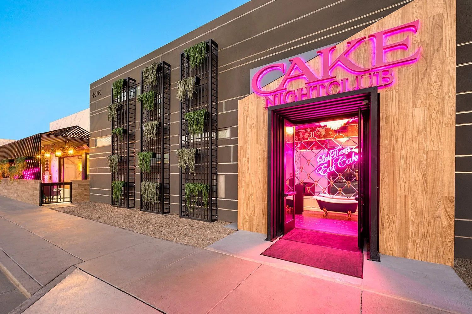 Cake Lounge in Scottsdale, AZ — Davis-Ink Interior Design