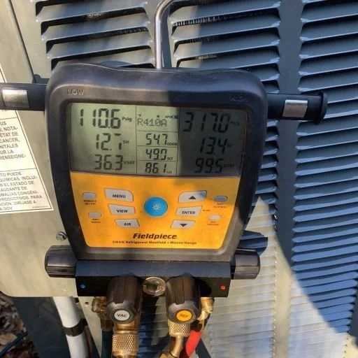 The Difference Between Digital and Analog HVAC Gauges — Blue Water ...