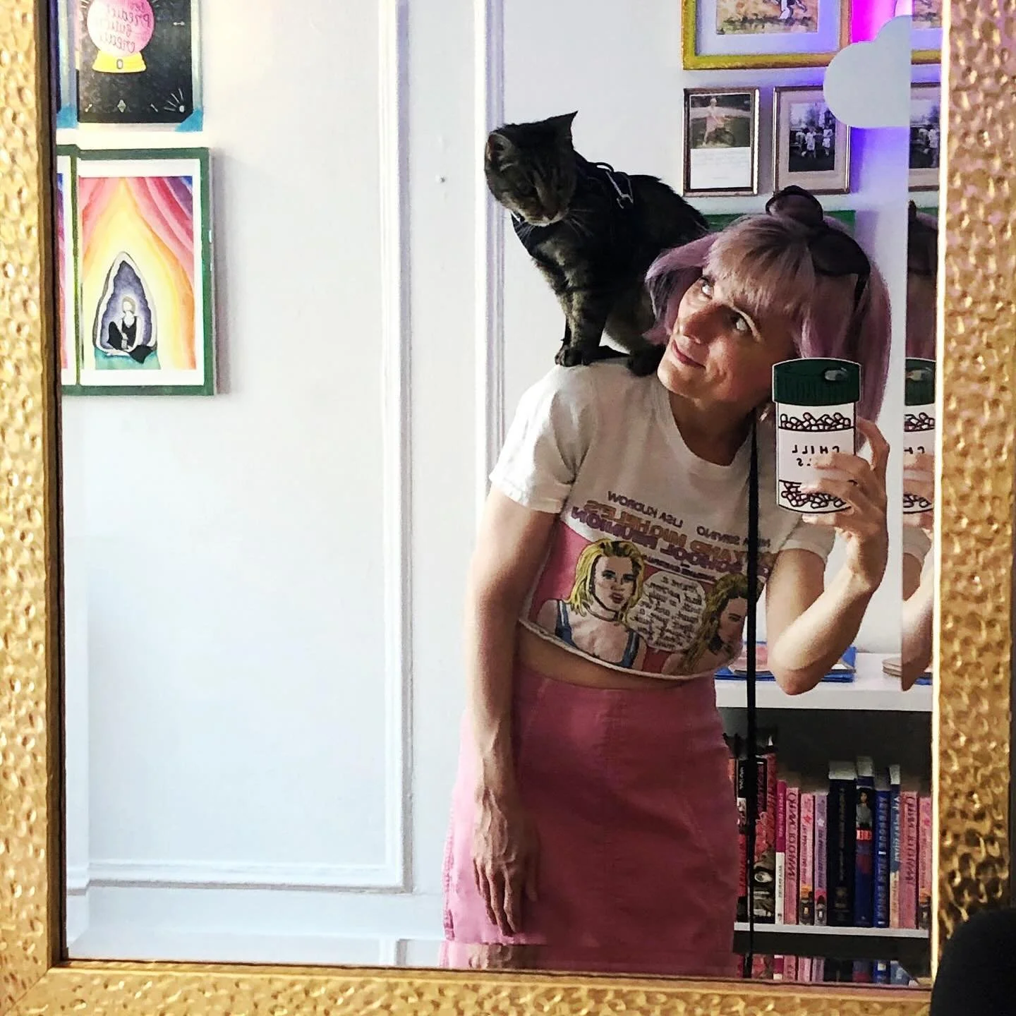 About Michelle | Writer, Artist, Reiki Teacher, & Feline Enthusiast 🐈‍⬛ ...