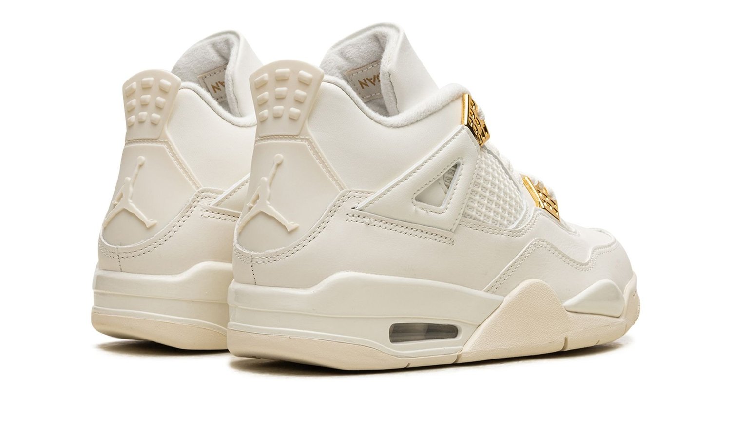 Air Jordan 4 Bred Reimagined — Sneaker Sapphire