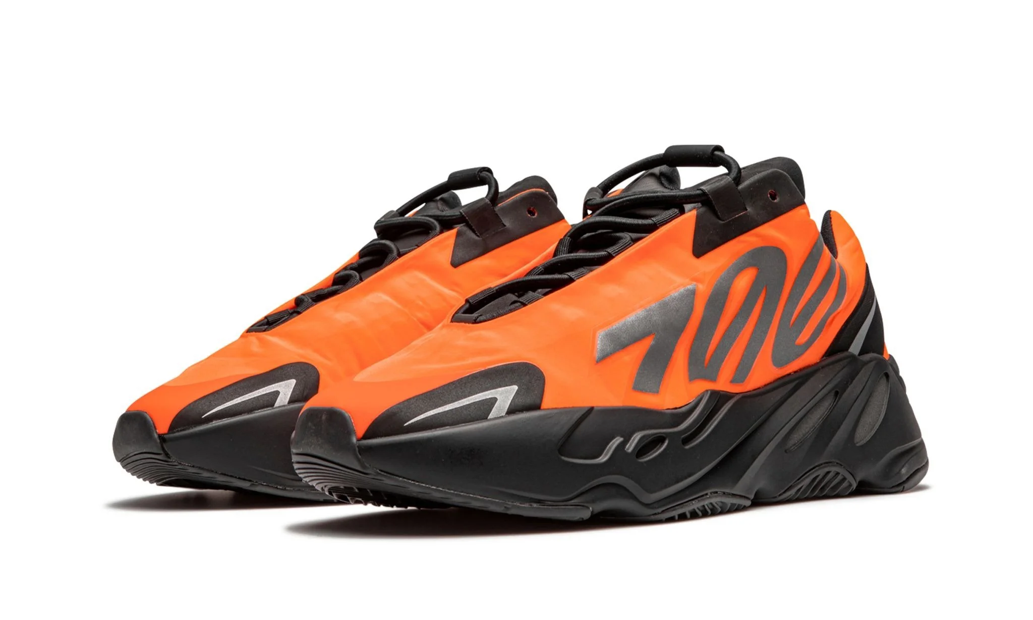 Yeezy Boost 700 MNVN "Orange" — Sneaker Sapphire