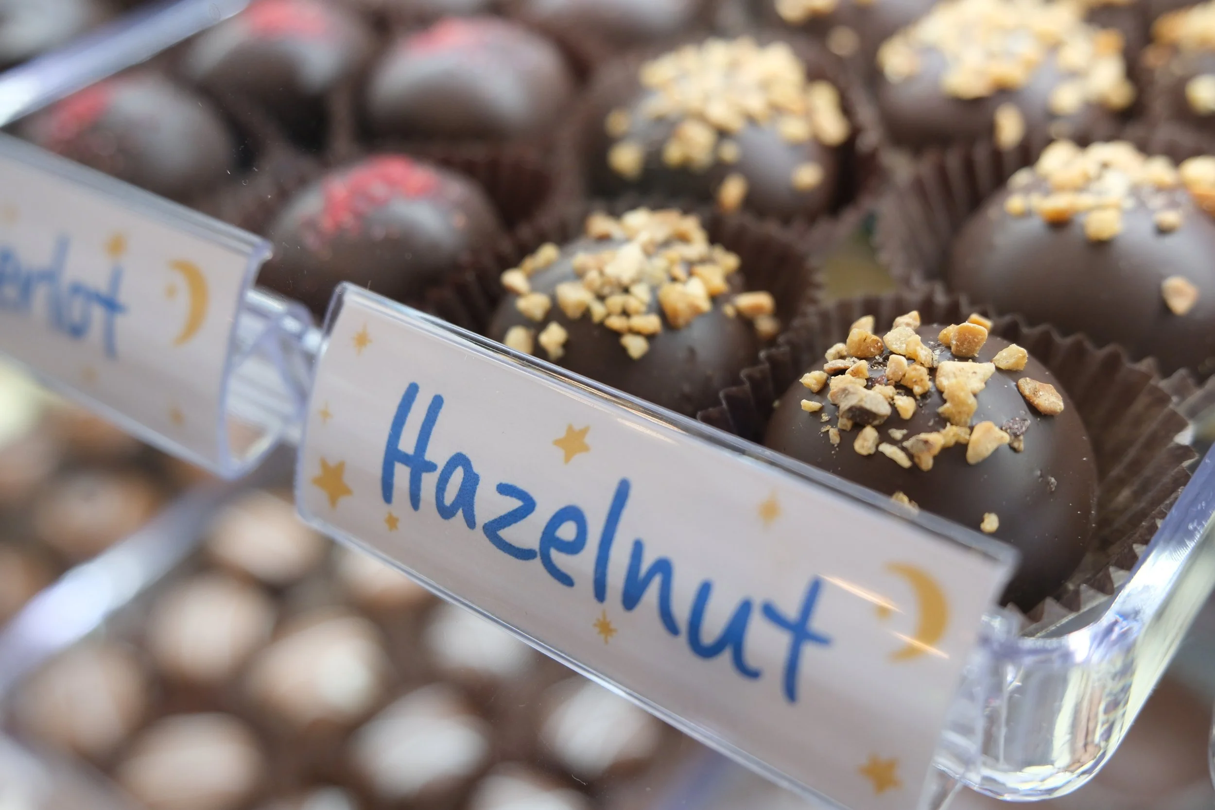 BLUE MOON CHOCOLATE & GIFTS - VALATIE, NY