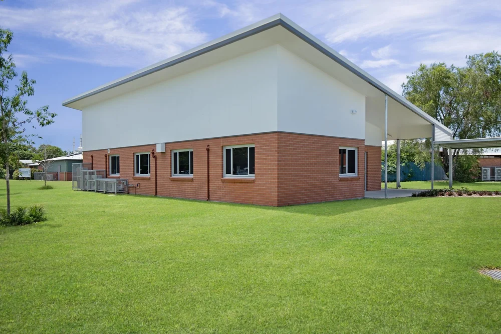 Heatley Secondary College | B&N Glass & Aluminium | Commercial Glazing ...