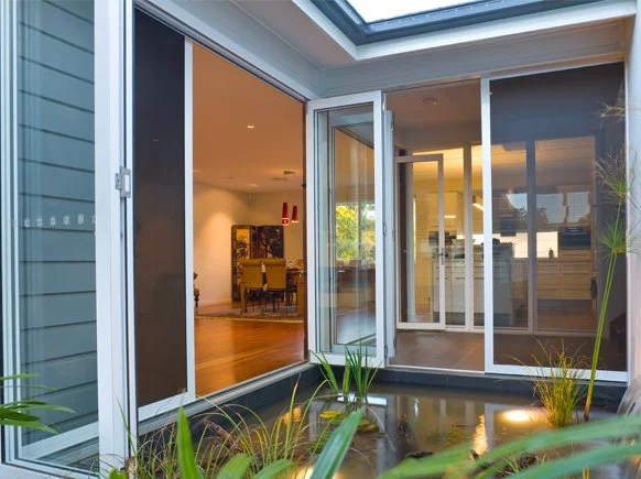 Screen Options | B&N Glass & Aluminium | Commercial Glazing & Aluminium ...