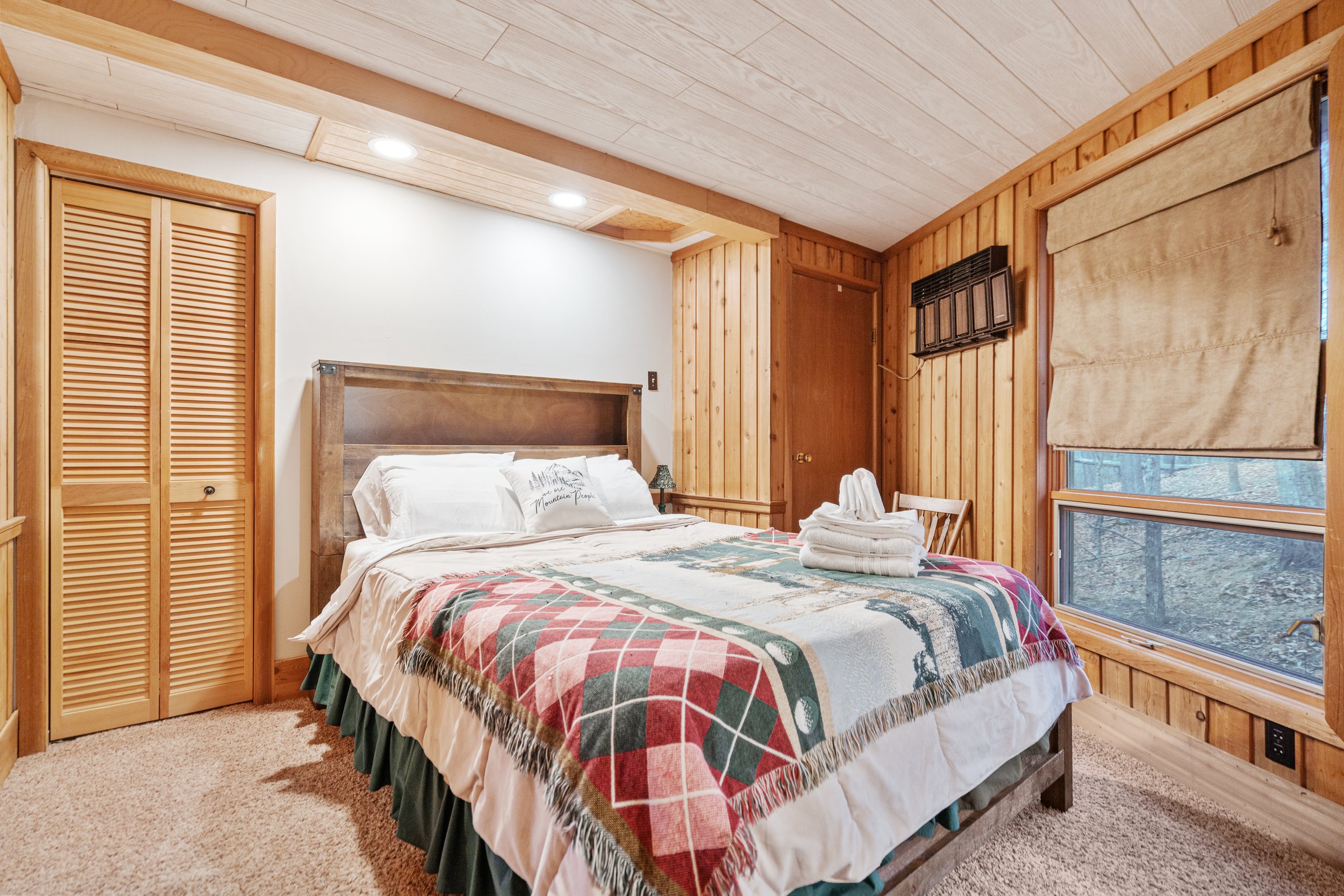 Mountain View Lodge | Family-Friendly Cabin Rental in Mt. Jackson, VA ...