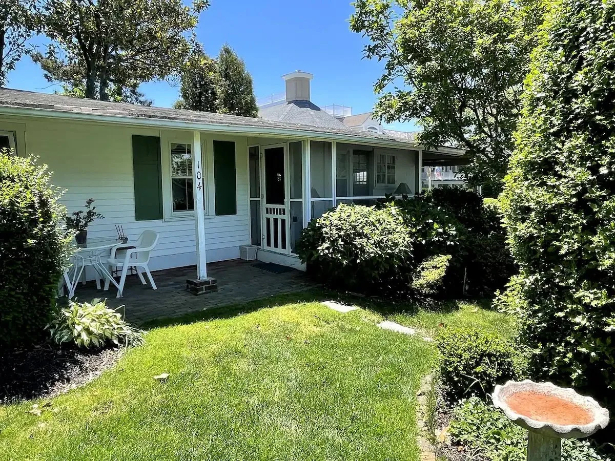 The Birdsong Cottage — The Ridgewood House - Sea Girt, NJ Hotel & Cottage
