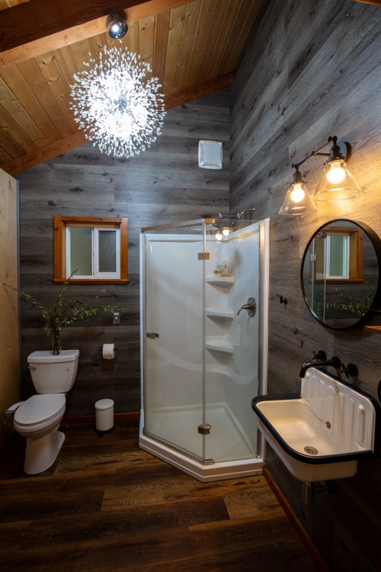 Inspiration Cabin — Half Moon Bar Lodge