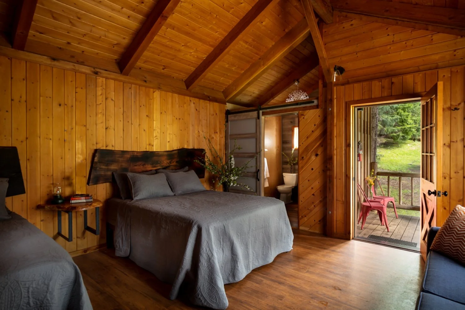 General 2 — Half Moon Bar Lodge