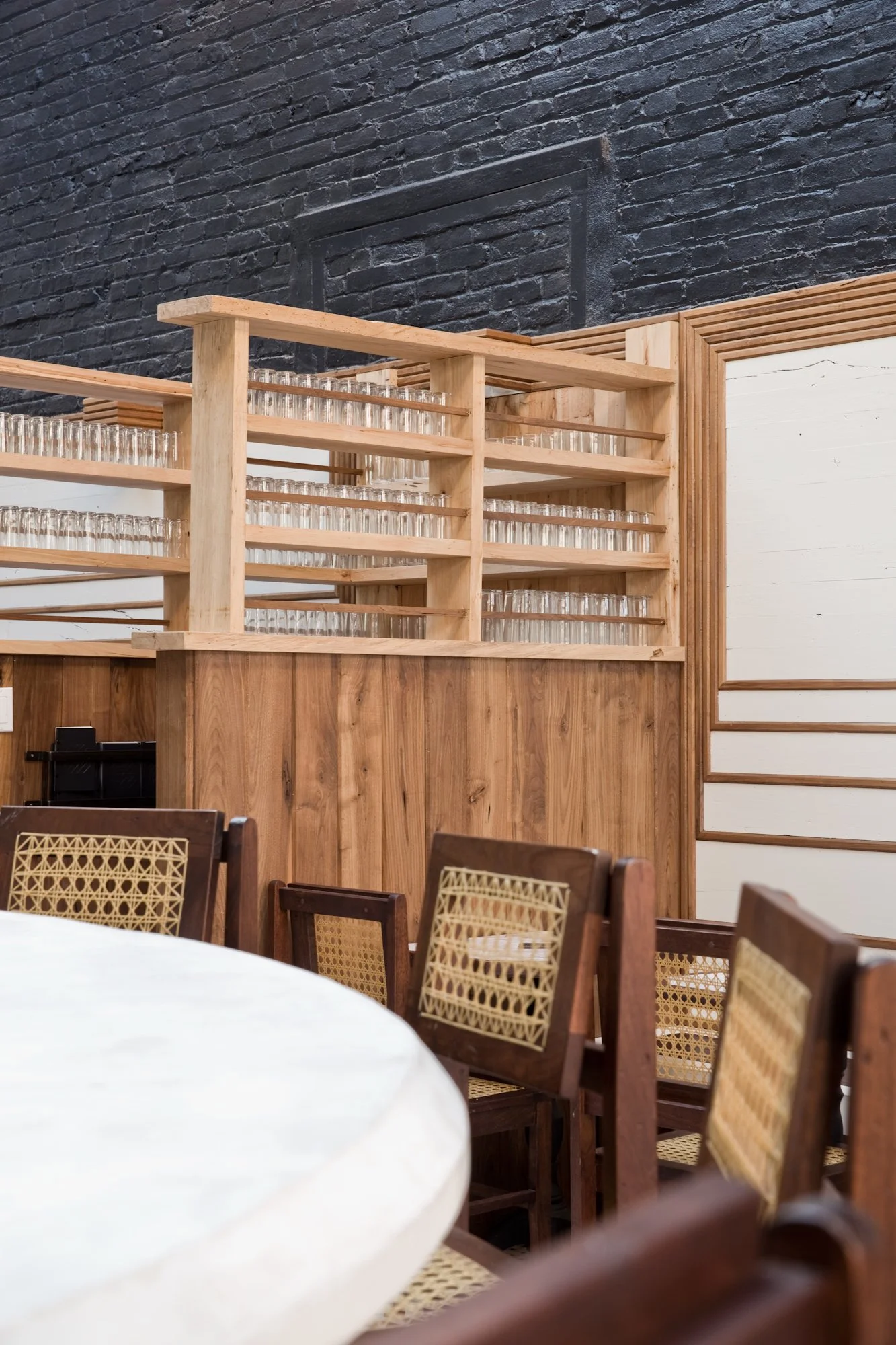 SISTERS — HOME STUDIOS