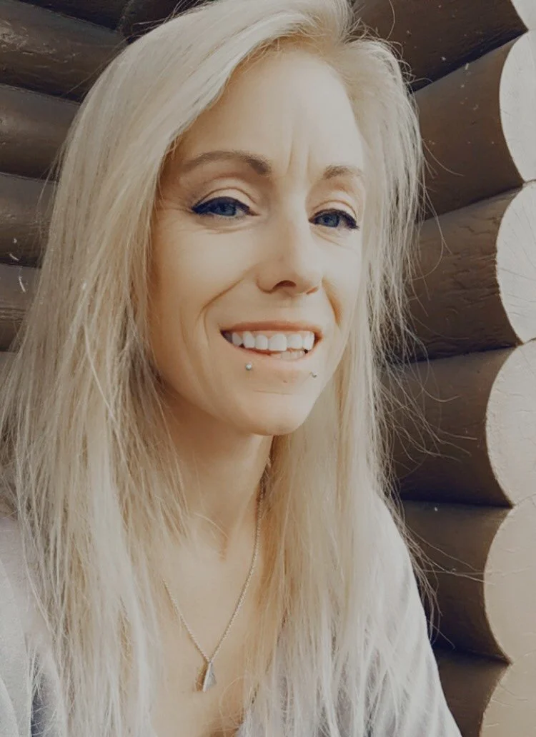 Meet the Artists — Iris Moon Emporium