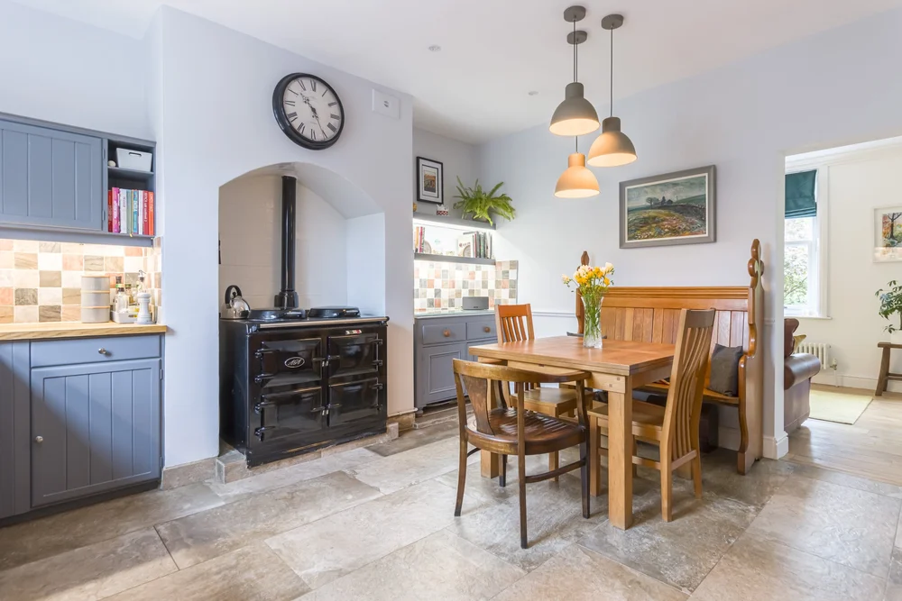 Gallery 3 — Home