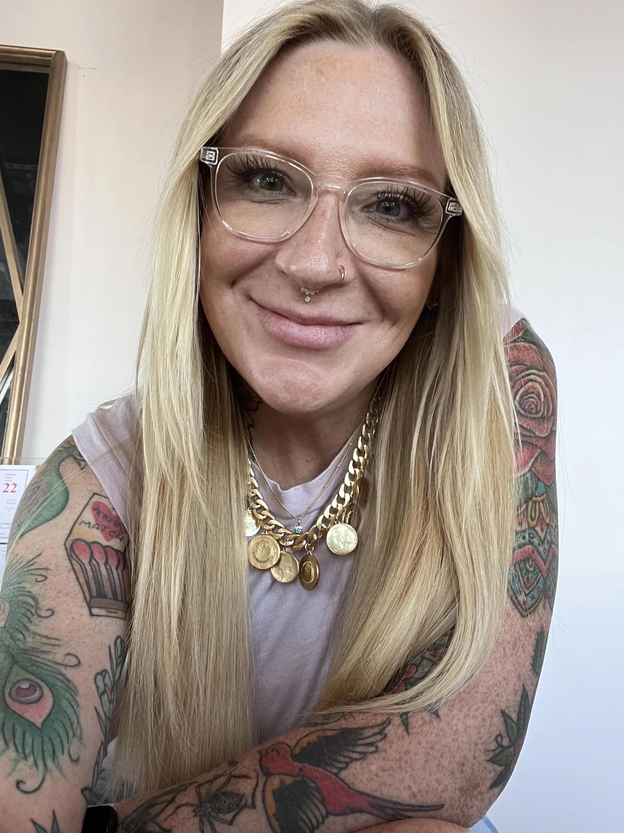 Ashley — ARLO SCARLETT SALON