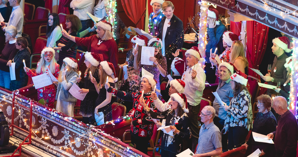 Exploring the Rich Tradition of Community Carol Singing in the UK ...