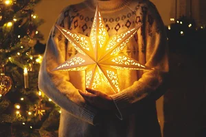 Meaning of the Christmas Star | History & Symbolism Explained ...