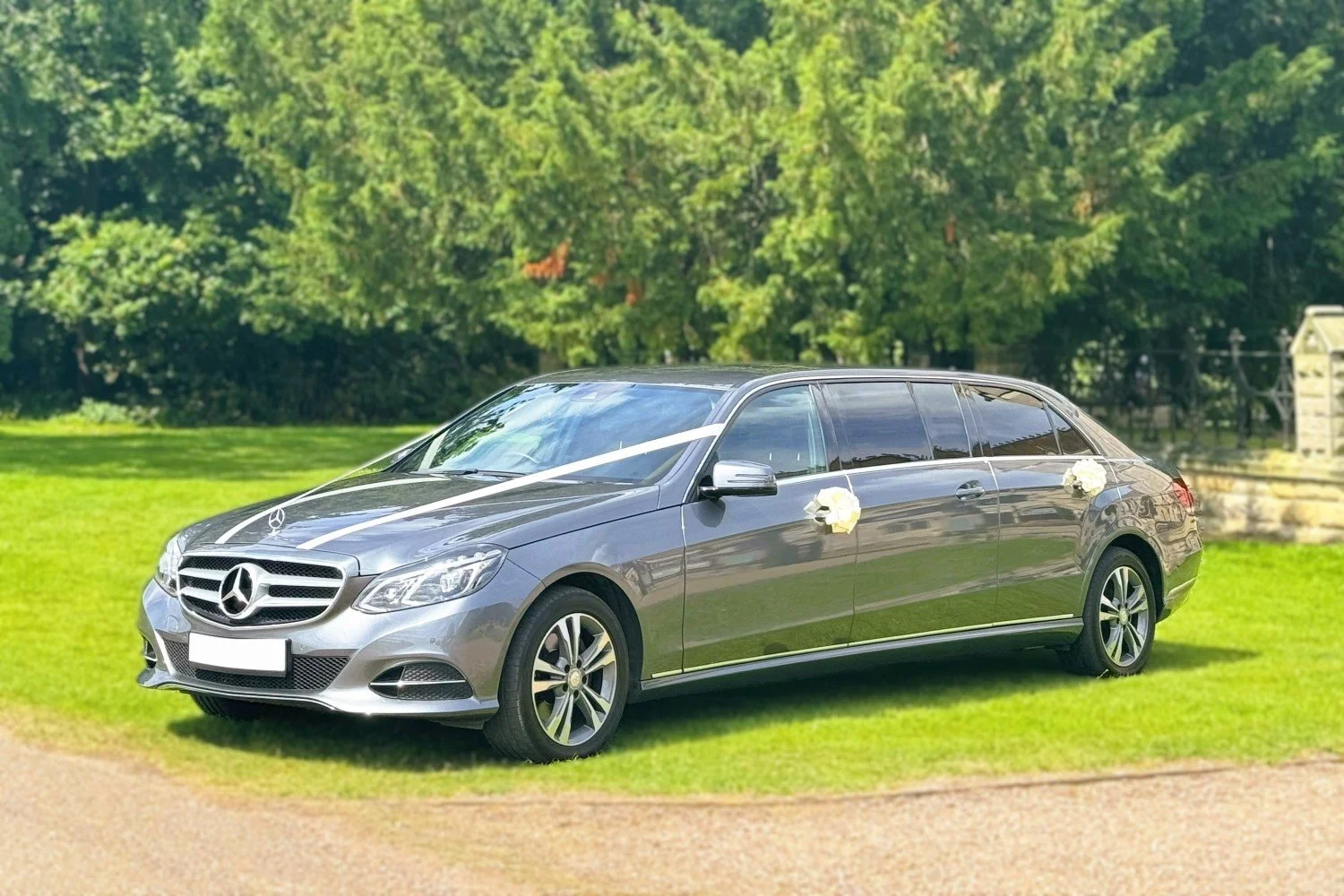 Hire Our Mercedes Benz Limo | Warsop Limousine Hire