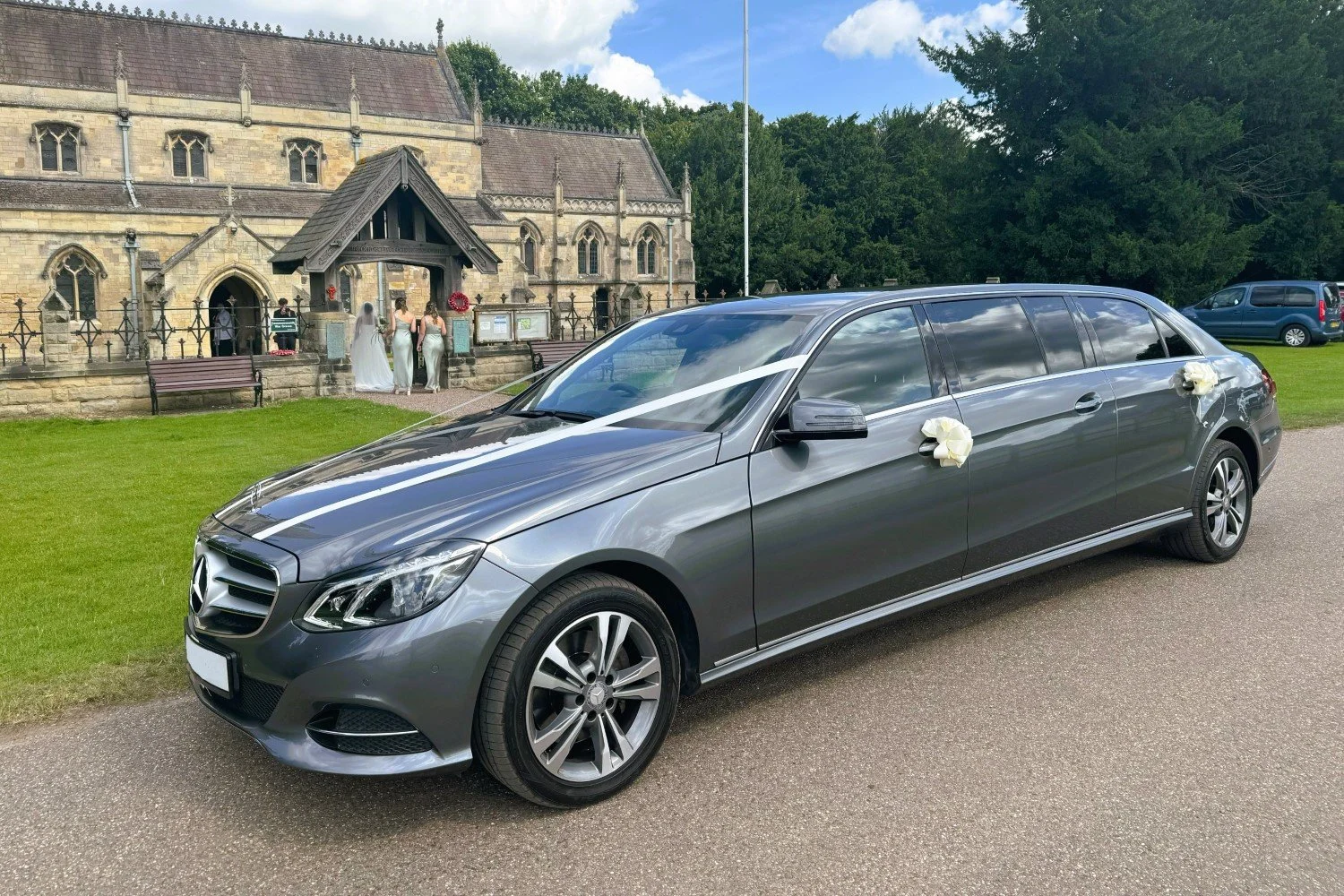 Hire Our Mercedes Benz Limo | Warsop Limousine Hire