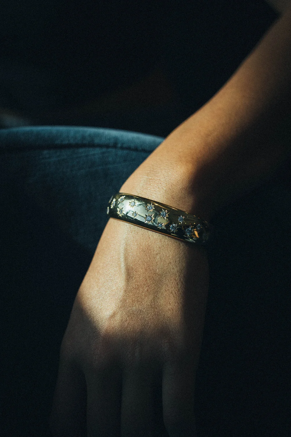 Bracelets — Shah & Shah Distinctive Jewelers