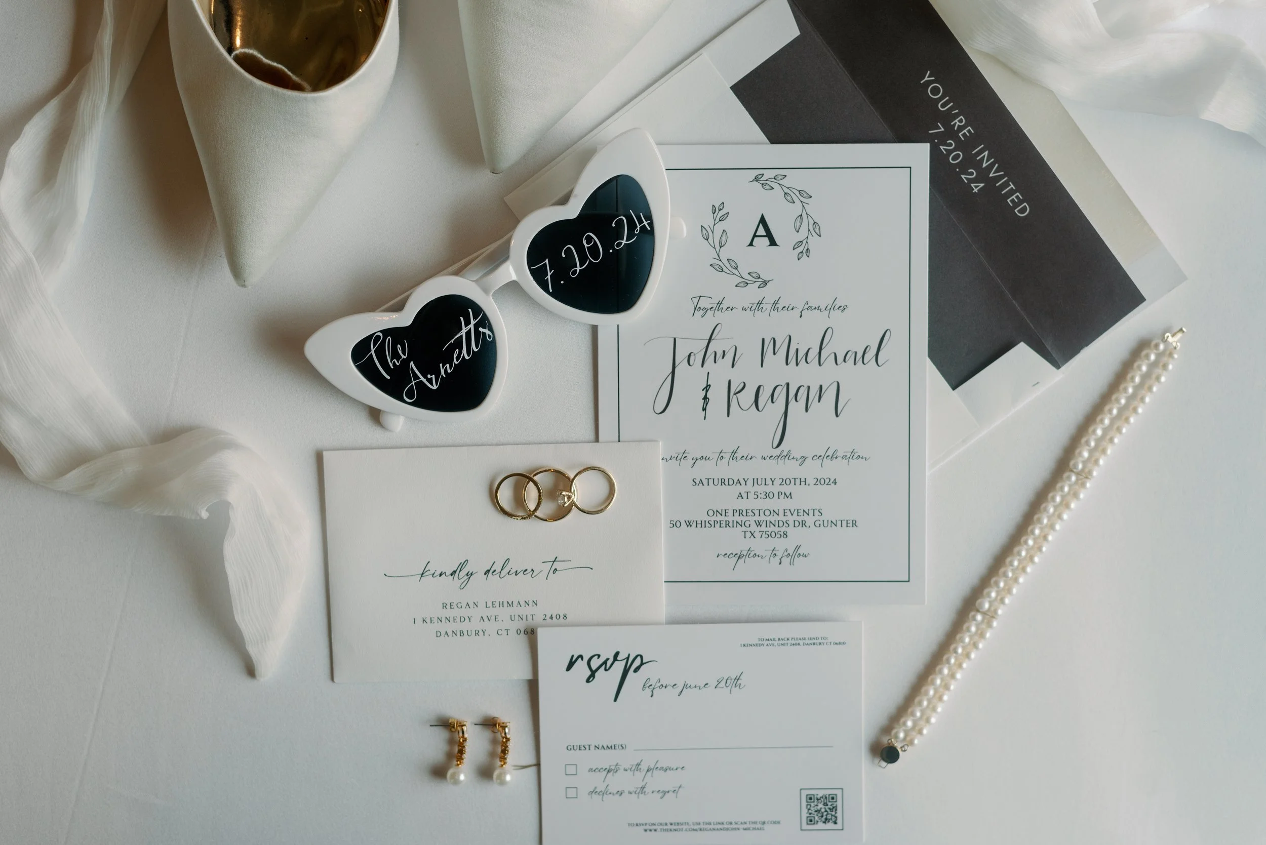 wedding invitations