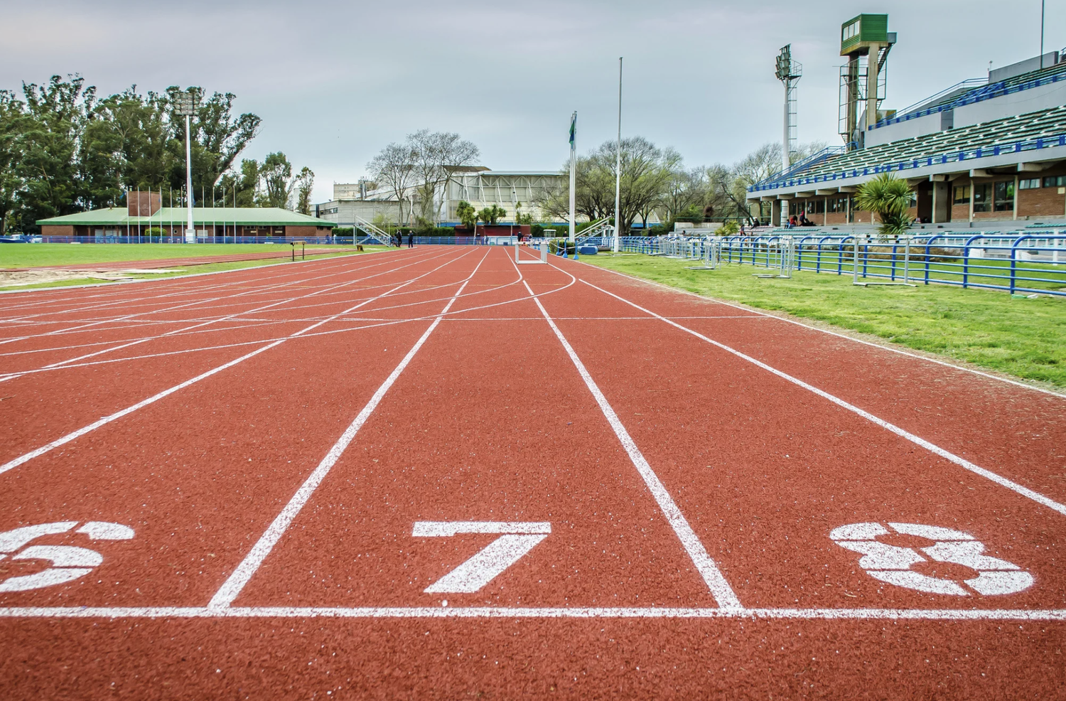 Balancing Athlete Identity: Thriving in Sports and Life Beyond the Game ...