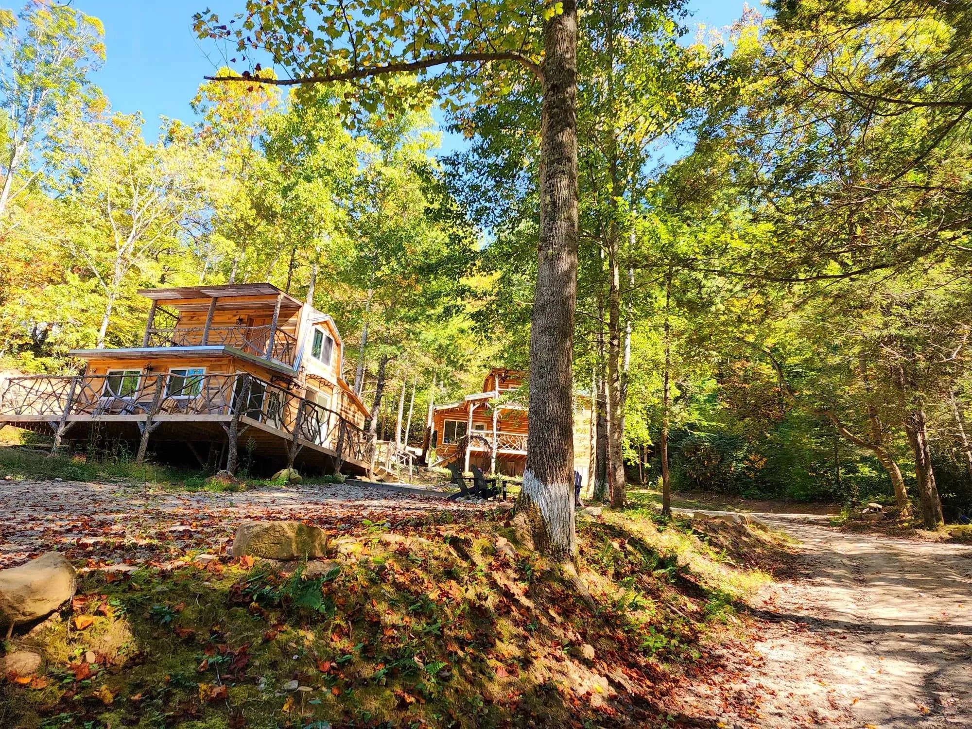 Bonnie & Clyde Hideout — Buck Ridge Mountain Resort