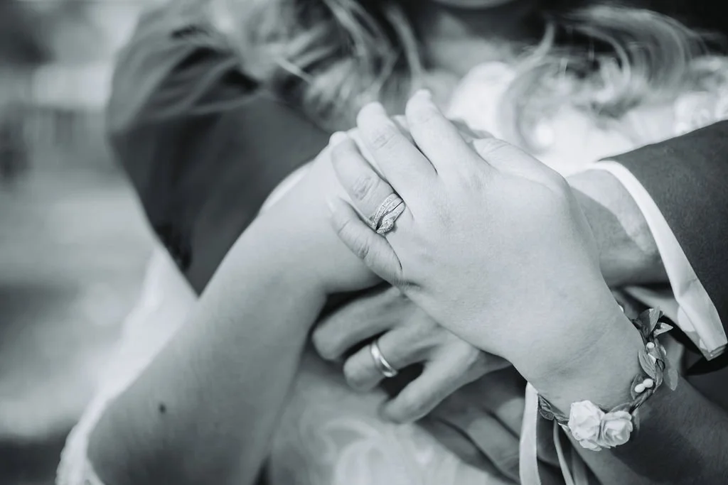 5 Essential Wedding Photography Poses Every Couple Must Have — Nick ...