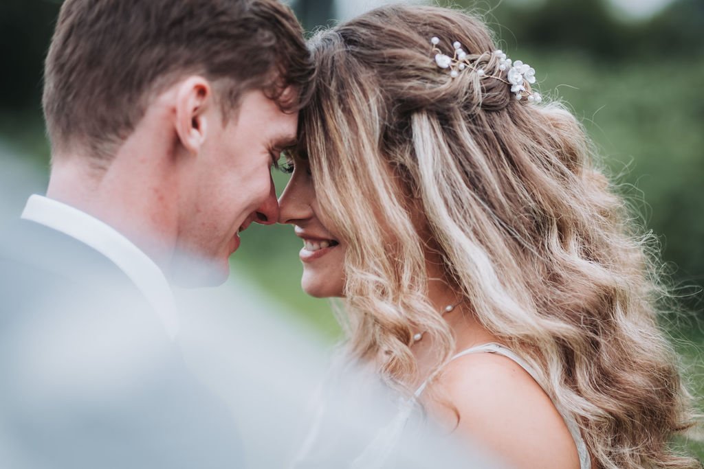 5 Essential Wedding Photography Poses Every Couple Must Have — Nick ...