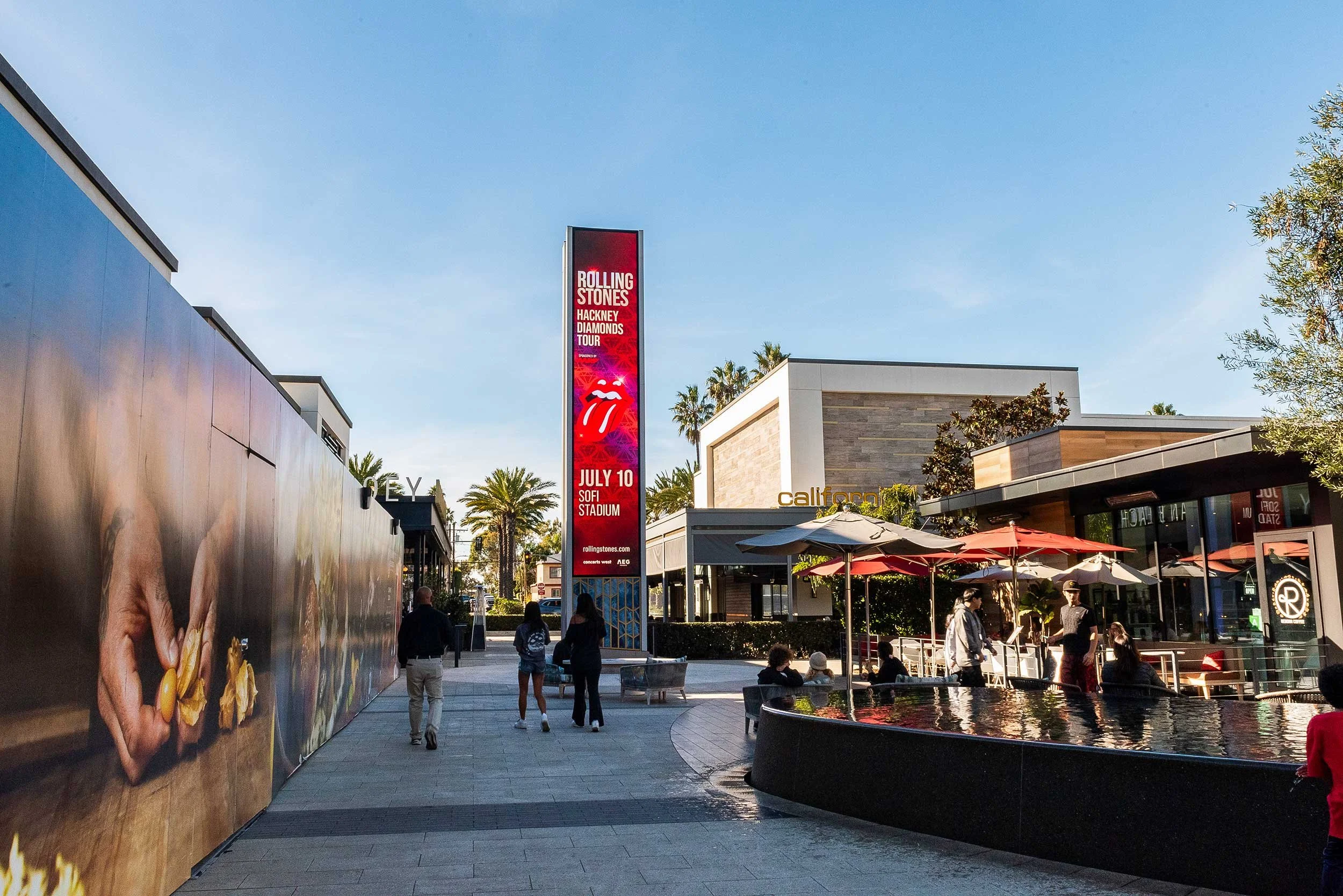 Digital — BIG Outdoor