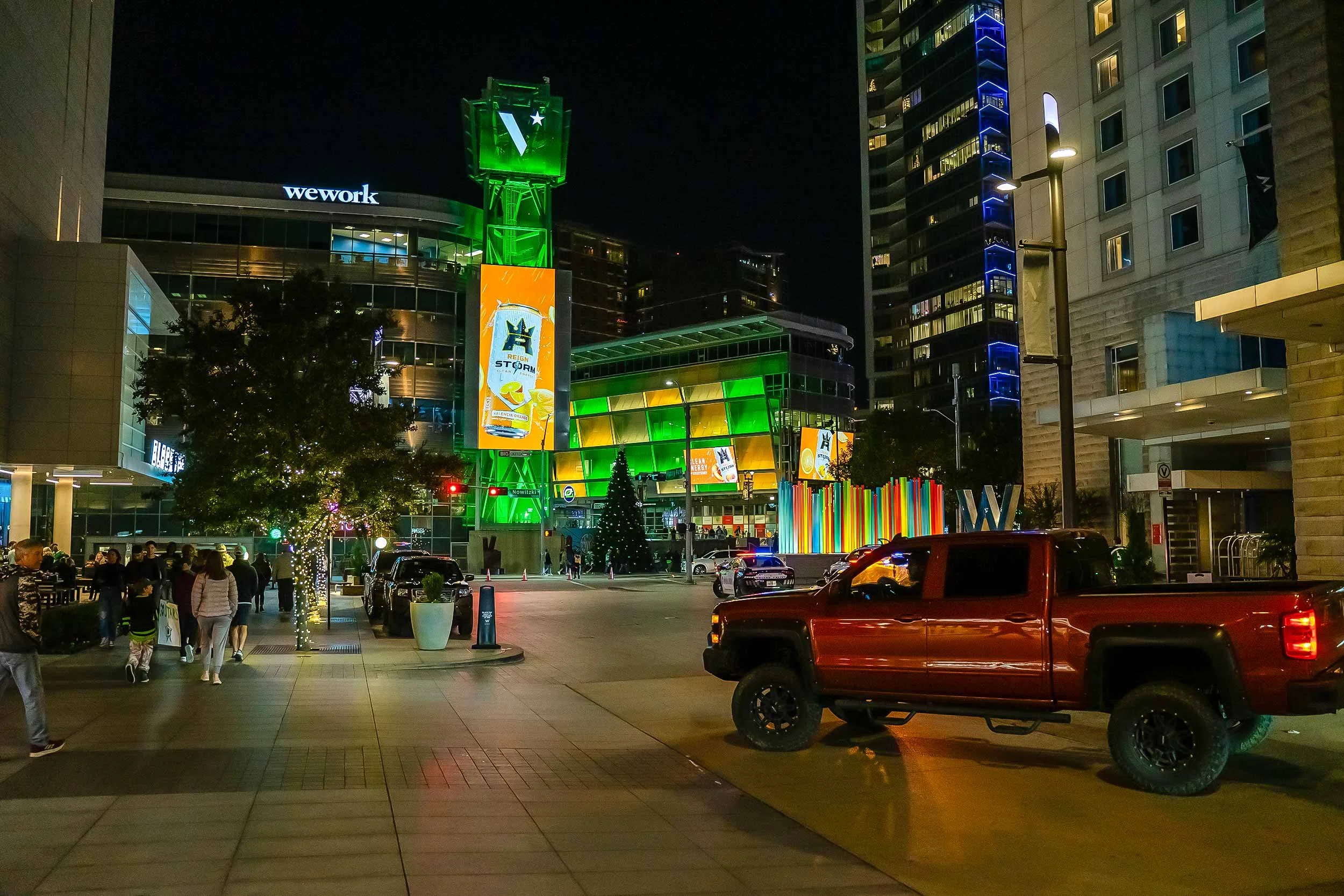 Dallas — BIG Outdoor