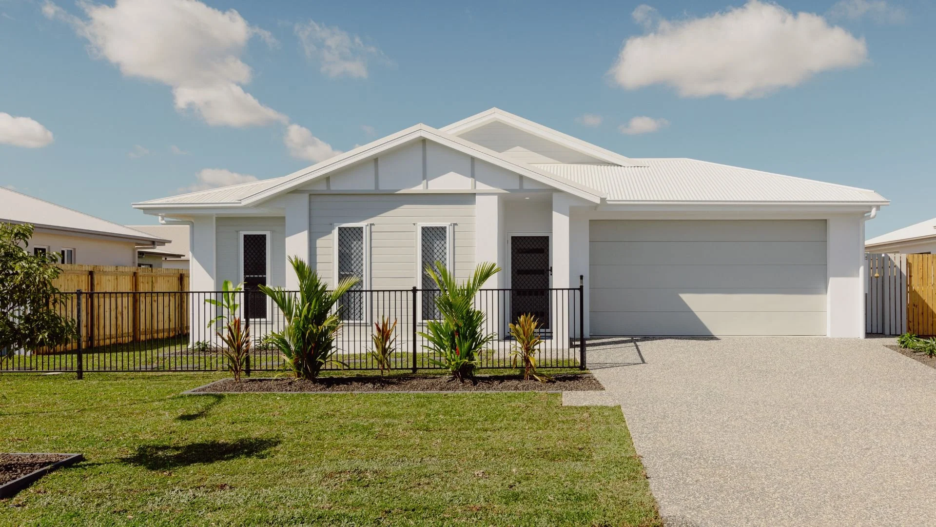 Display Homes — Tropical Homes