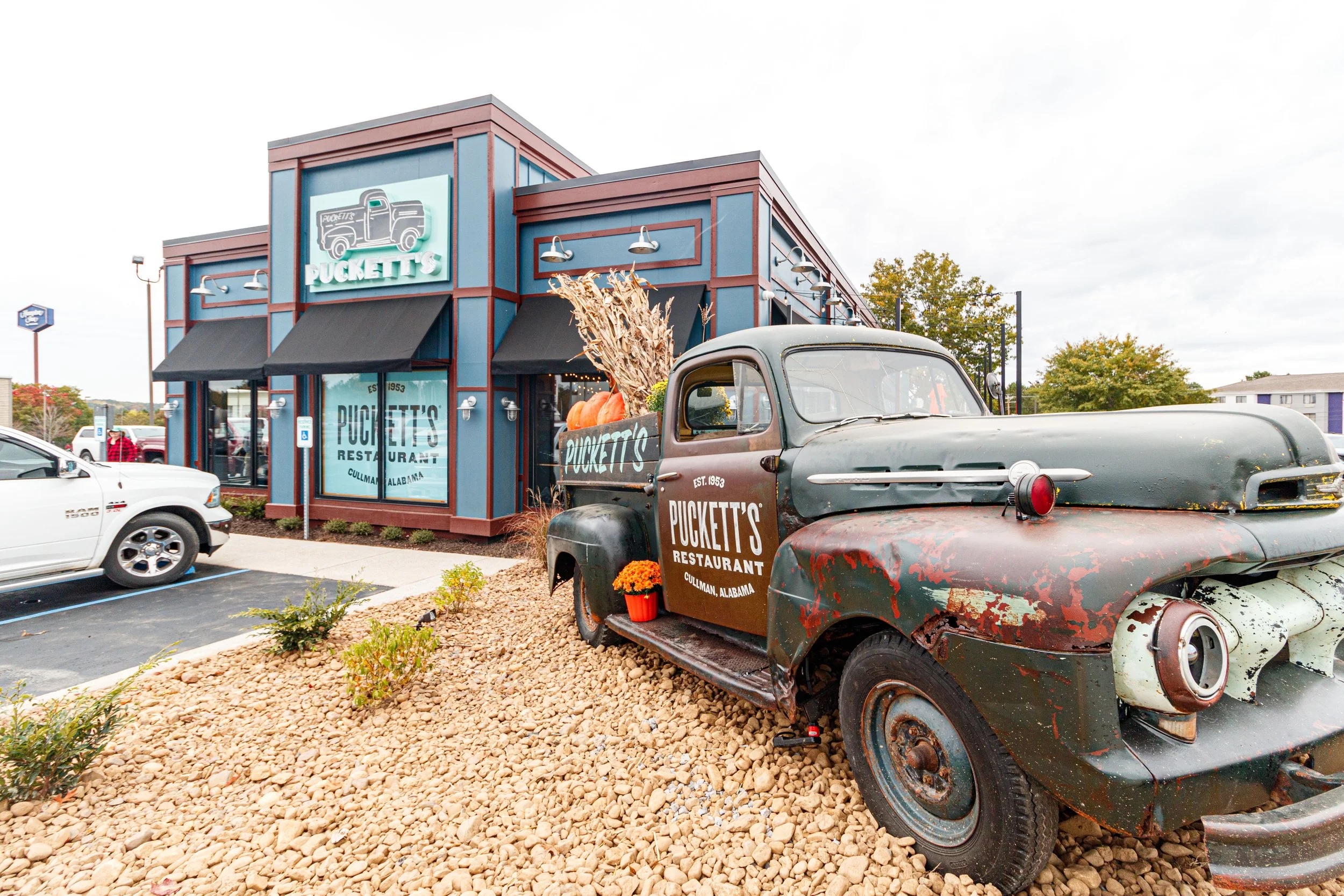 Visit Us — Puckett's Restaurant