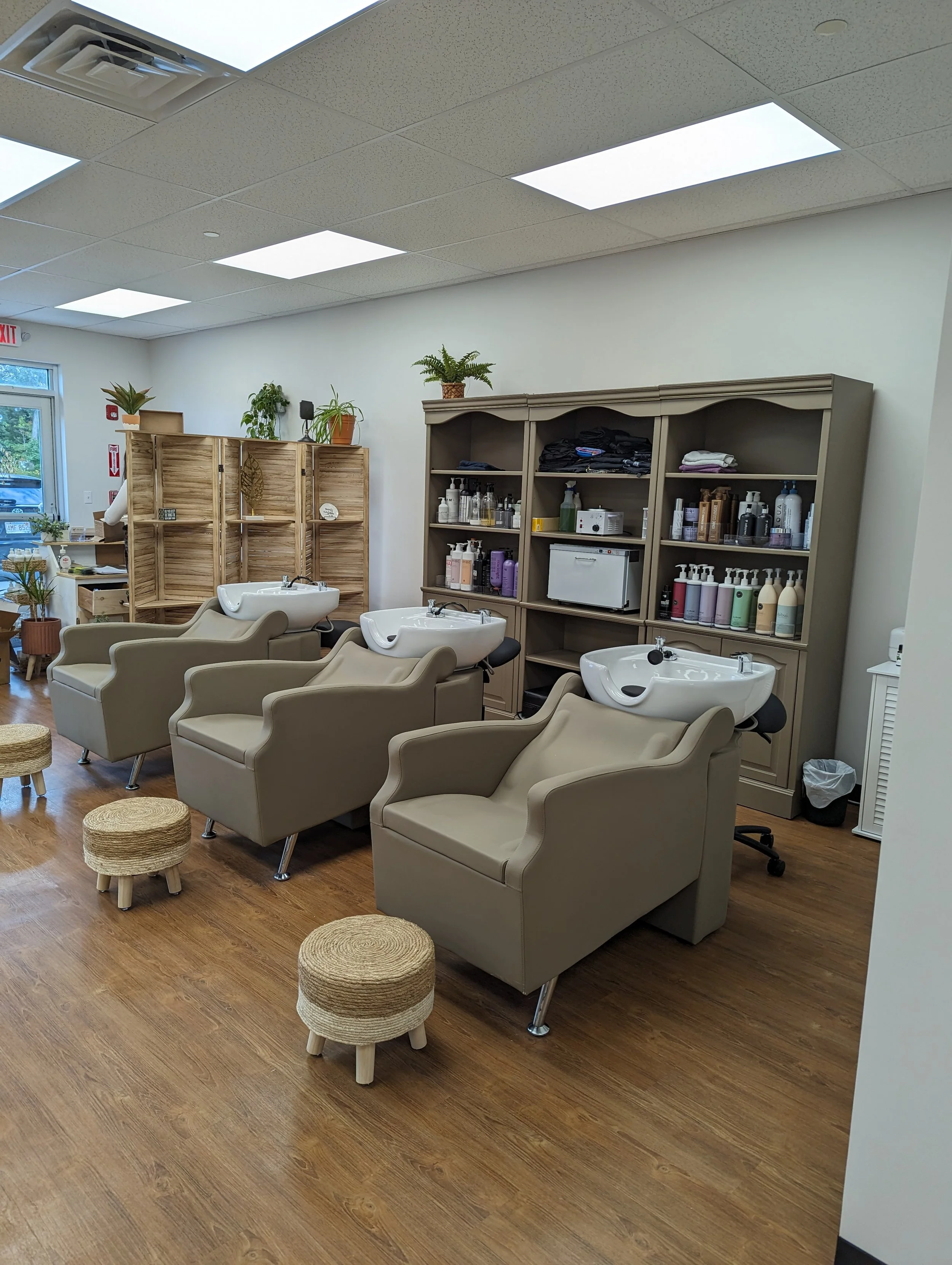 FirstClassHairDesign.com