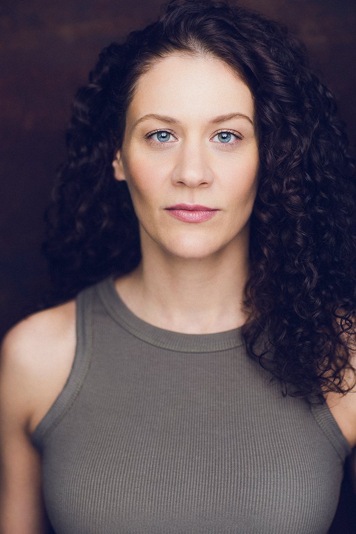 Headshots — Lisa Vacca