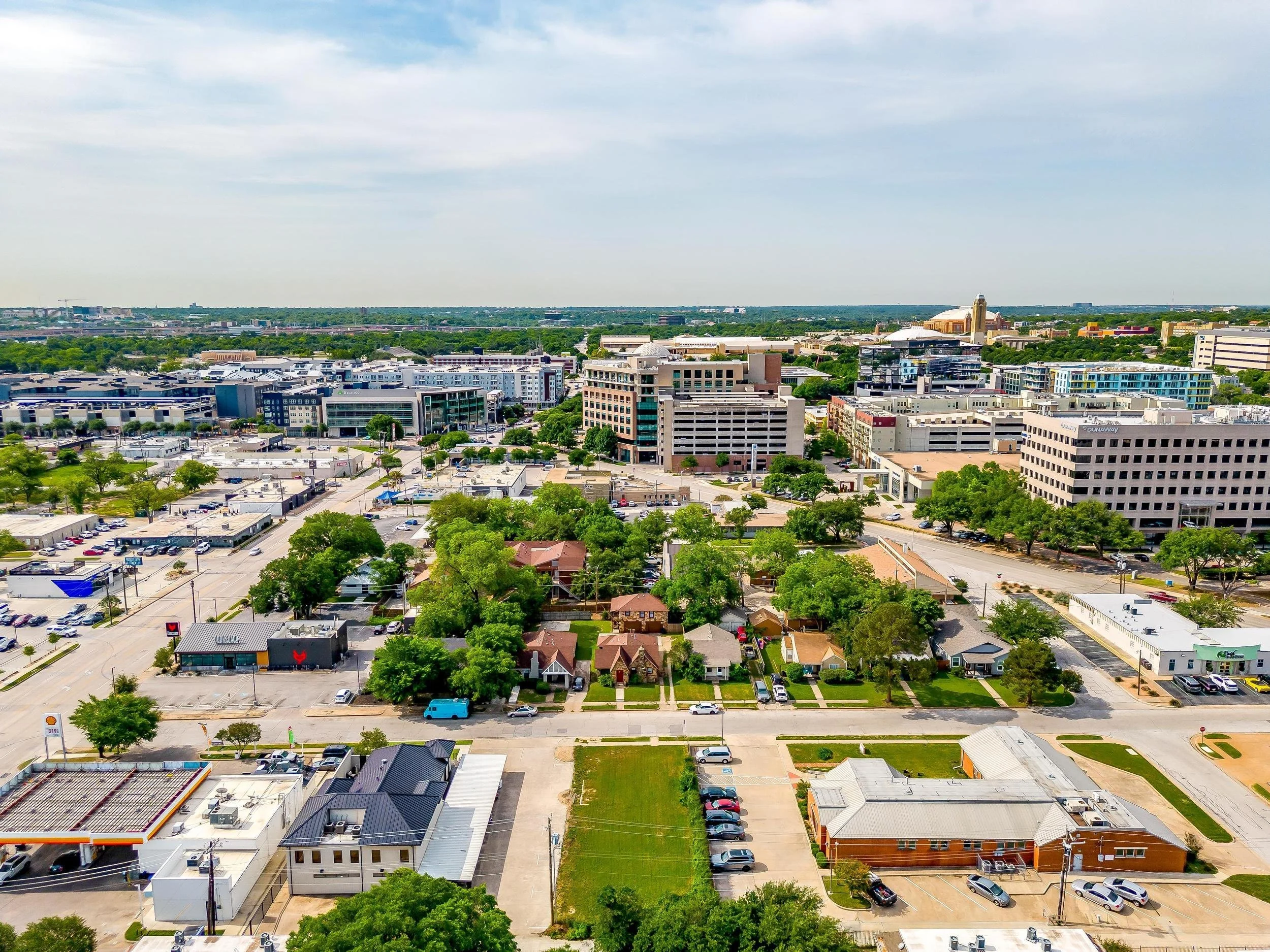 Ashton Theiss — The Ashton Agency