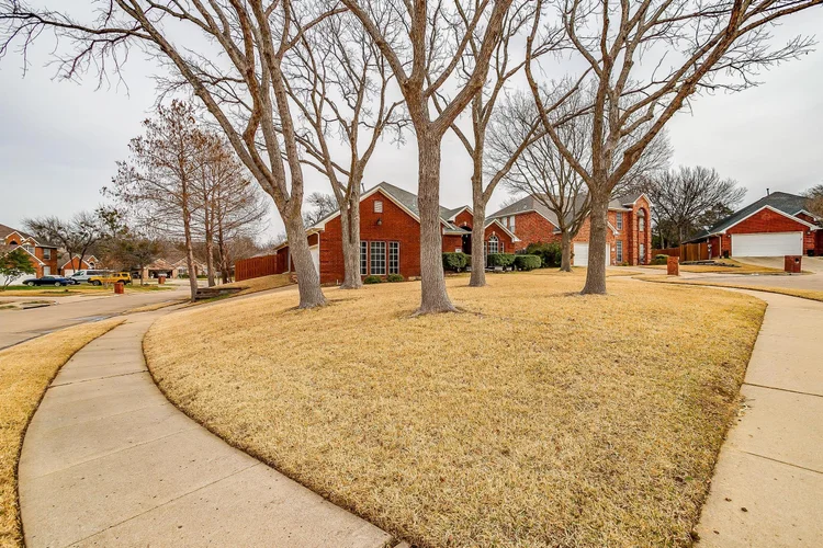 1905 ALPACA COURT — The Ashton Agency