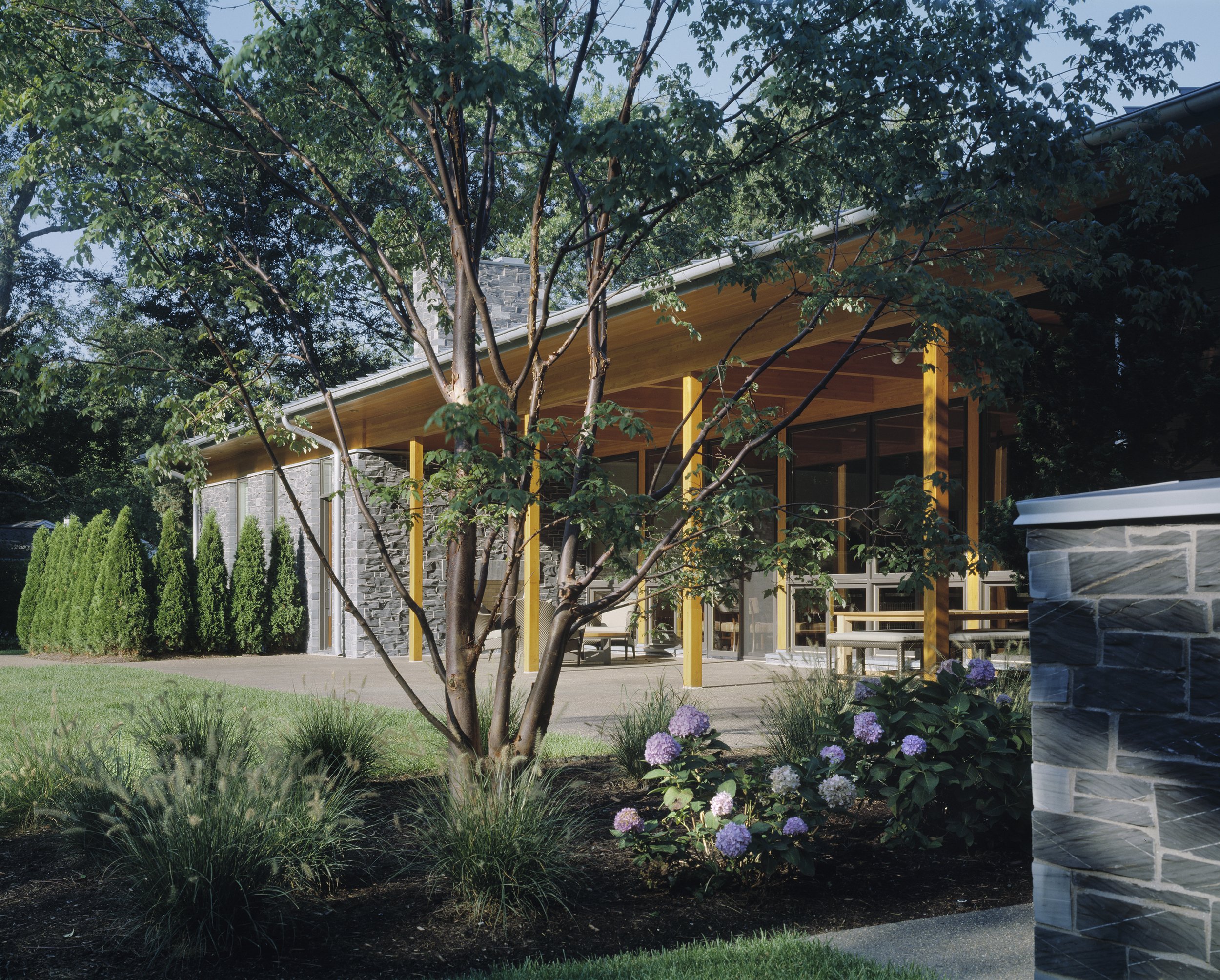 Hills Residence — Disbrow Iannuzzi Architects