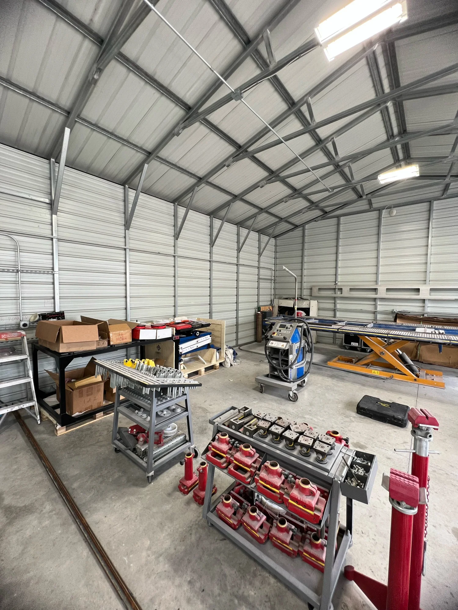 Custom Auto Center - Auto Body Shop in Stuart, FL