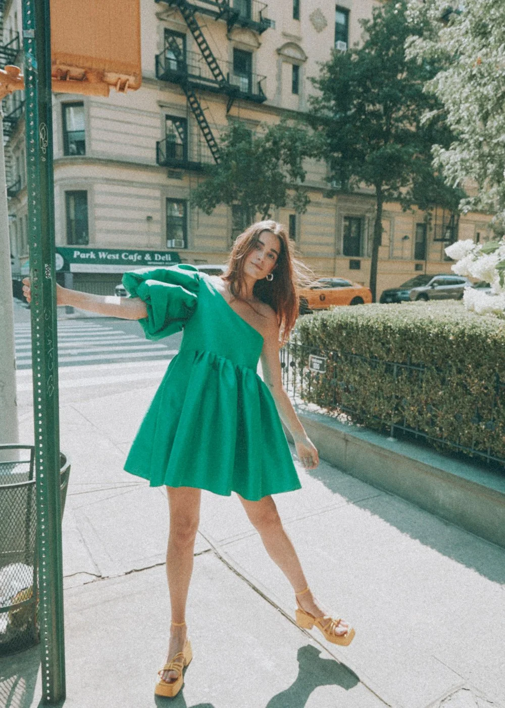 FASHION — Anna Wolf