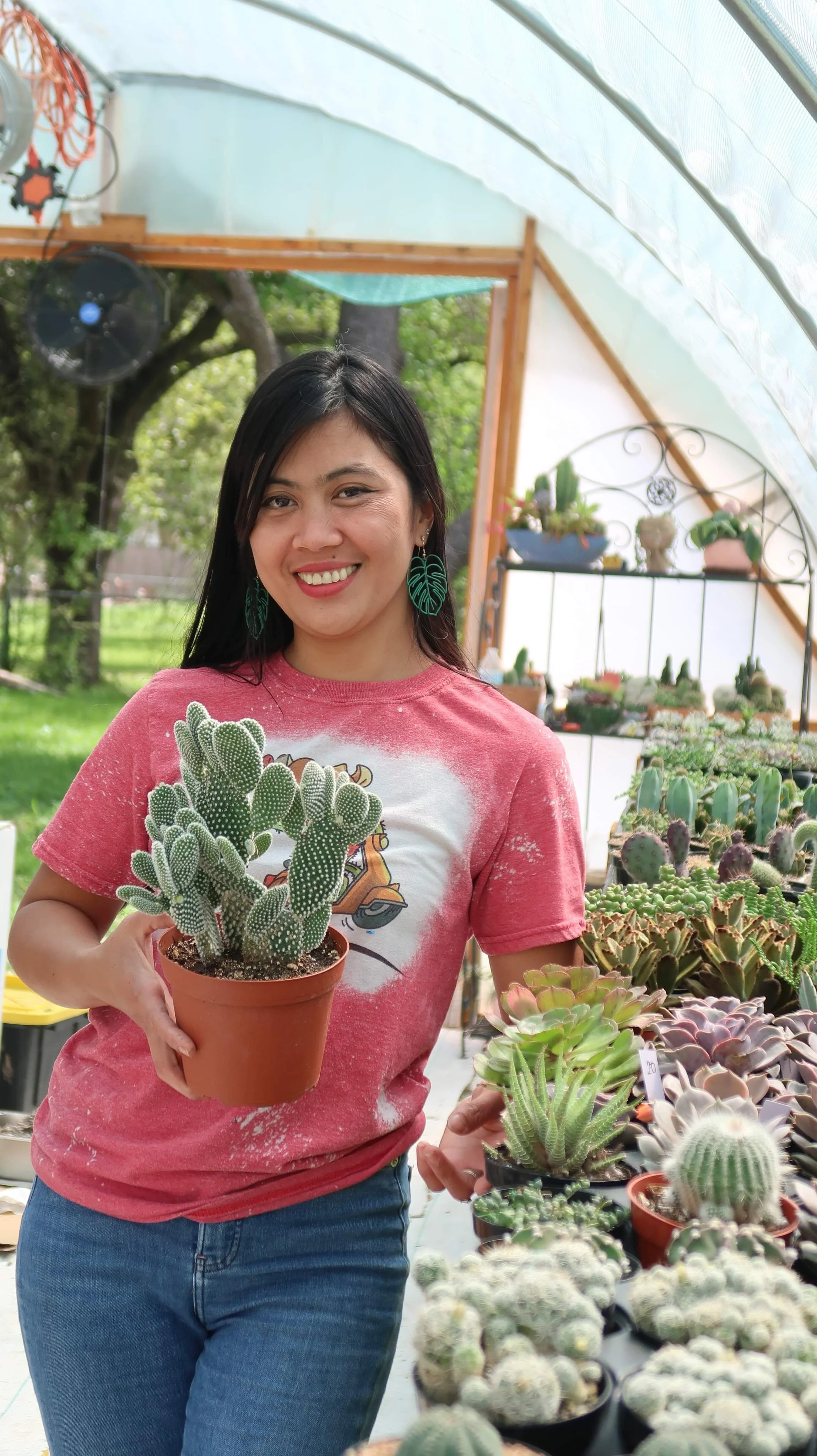 Selling Tips with Tejas Plants and Gifts — News & Whatnot