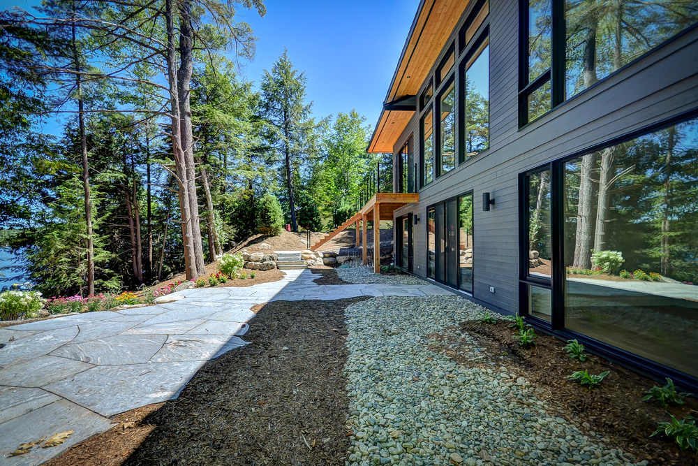 Whiteside — Muskoka Lumber