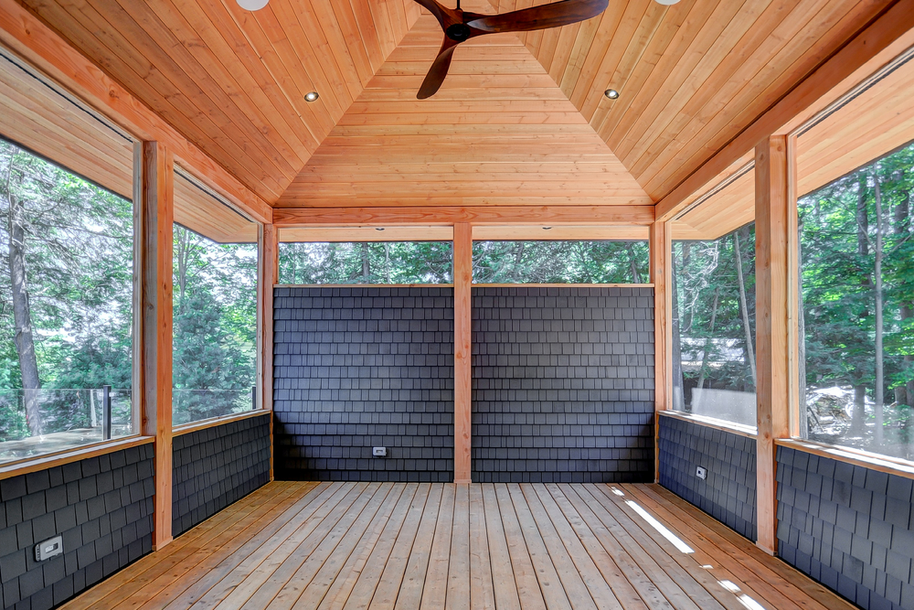 Whiteside — Muskoka Lumber
