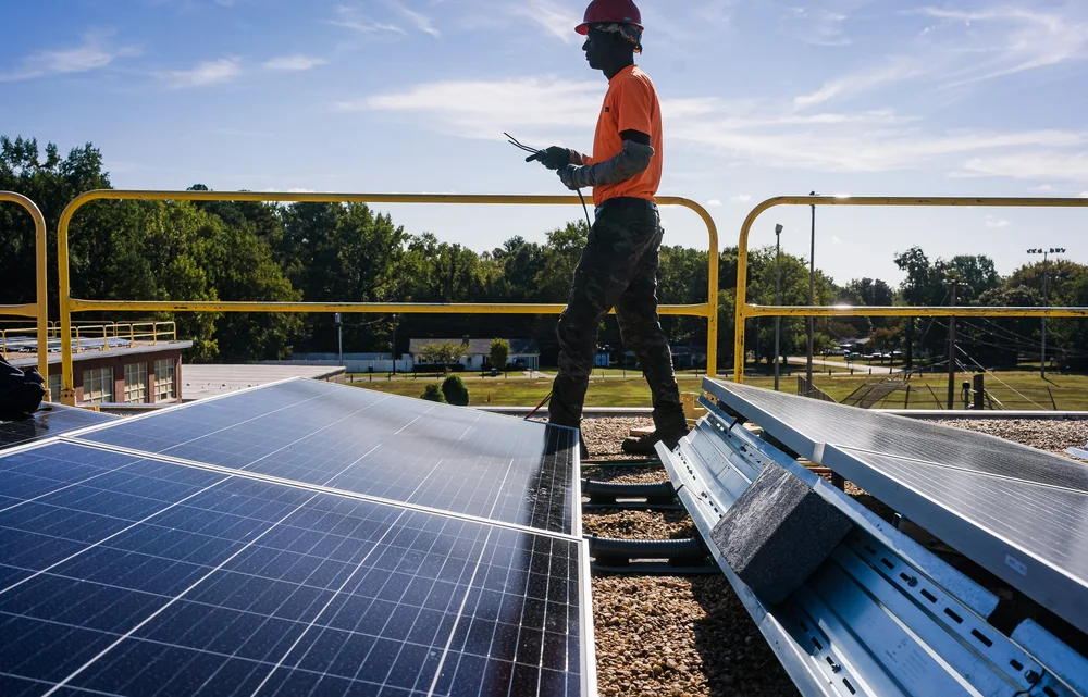 About Us — Commonwealth Power