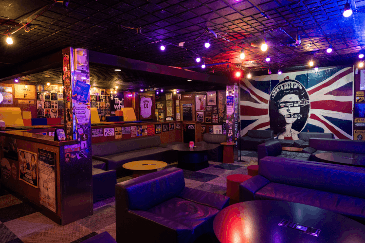 The George Vail CO | A One of a Kind Pub in Vail