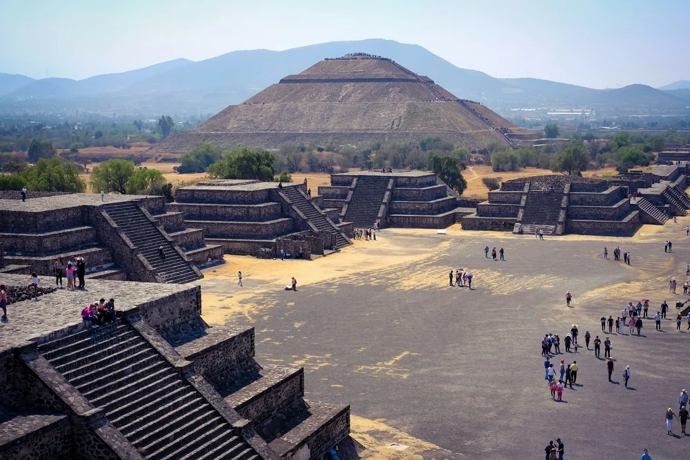 Early Mesoamerican Art | The Olmec, Zapotec, Ancient Maya, Teotihuacan ...