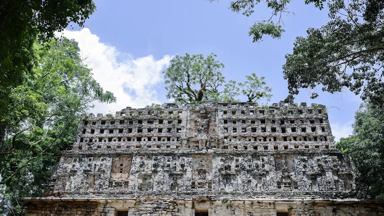 The Ancient Maya | Ancient Civilizations of Mesoamerica — artsq.org