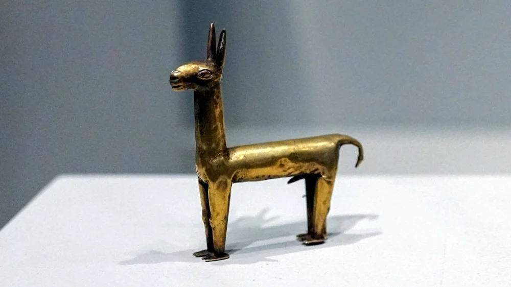 Art of Ancient Andes | Chavín, Paracas, Nazca, Moche, Wari, Chimú, Inca ...