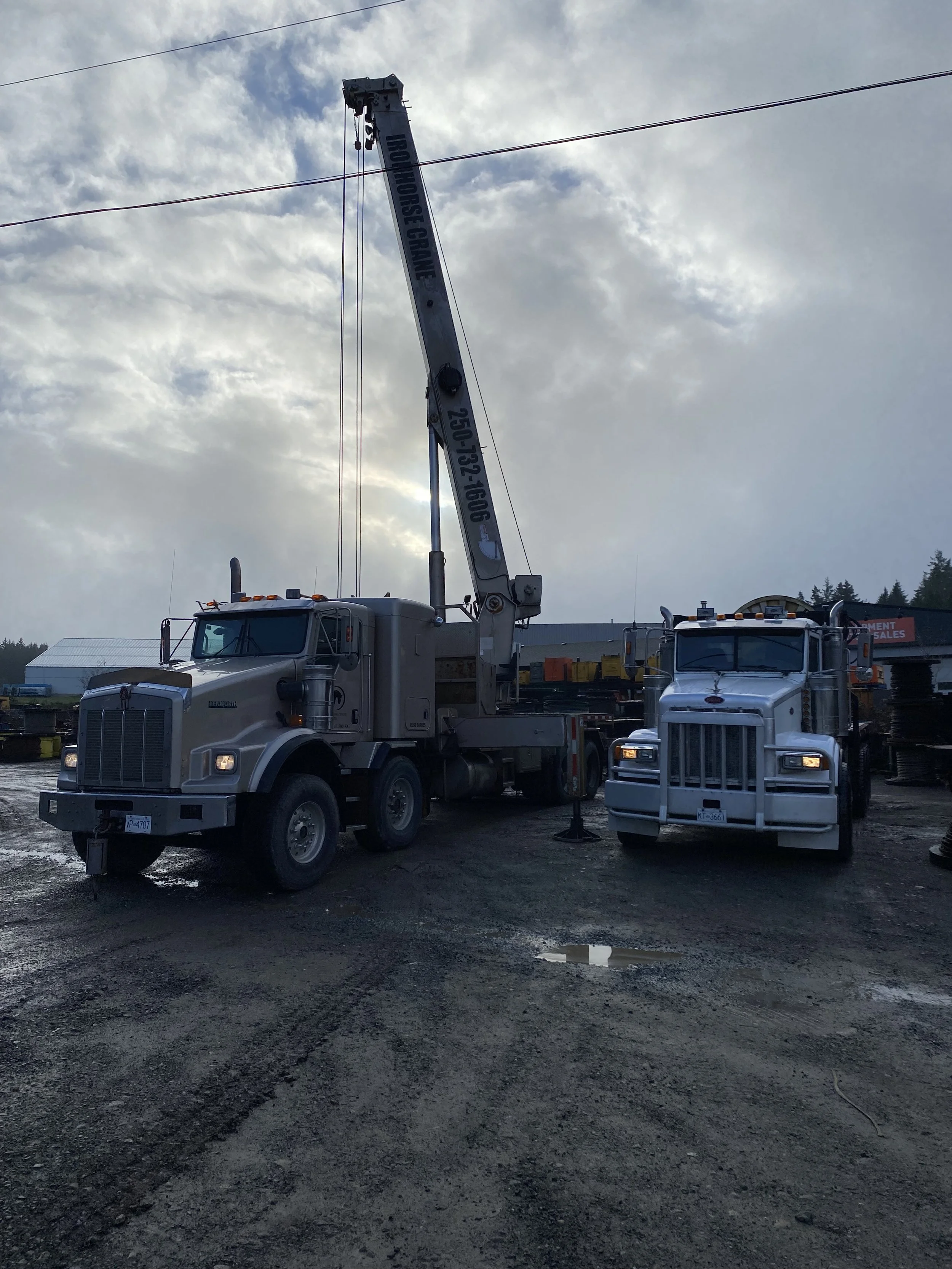 Mobile Crane Service and Transport Vancouver Island - Ironhorse Crane Ltd.