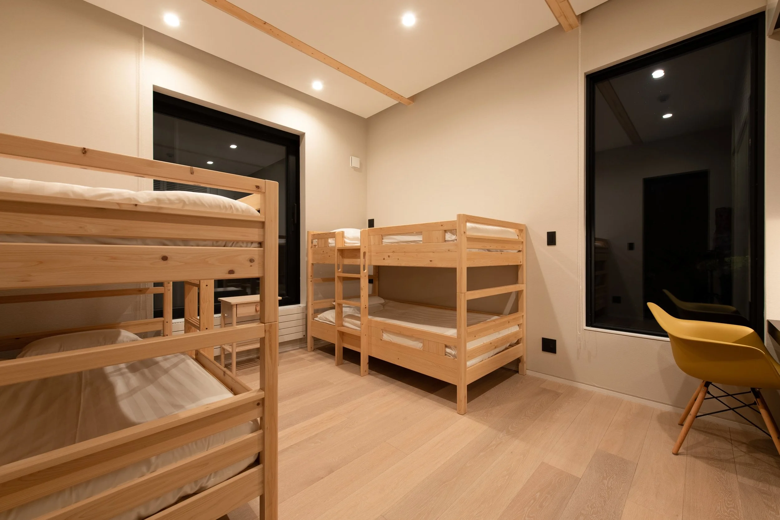 Yuki Sugi Niseko | 5BR Luxury Chalet | Upper Hirafu Accommodation