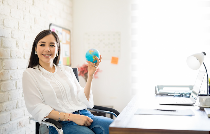 Hotel Sales Manager: Role, Responsibilities, Salary, Training and ...