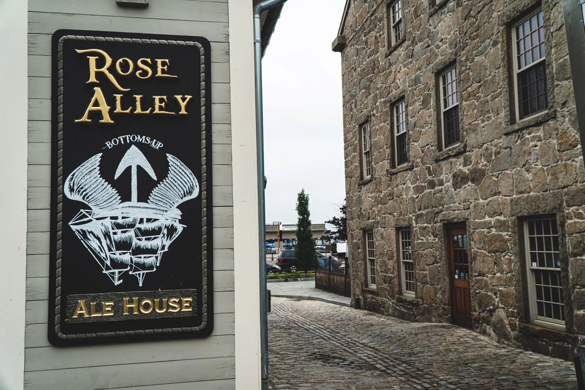 Rose Alley Ale House | New Bedford MA